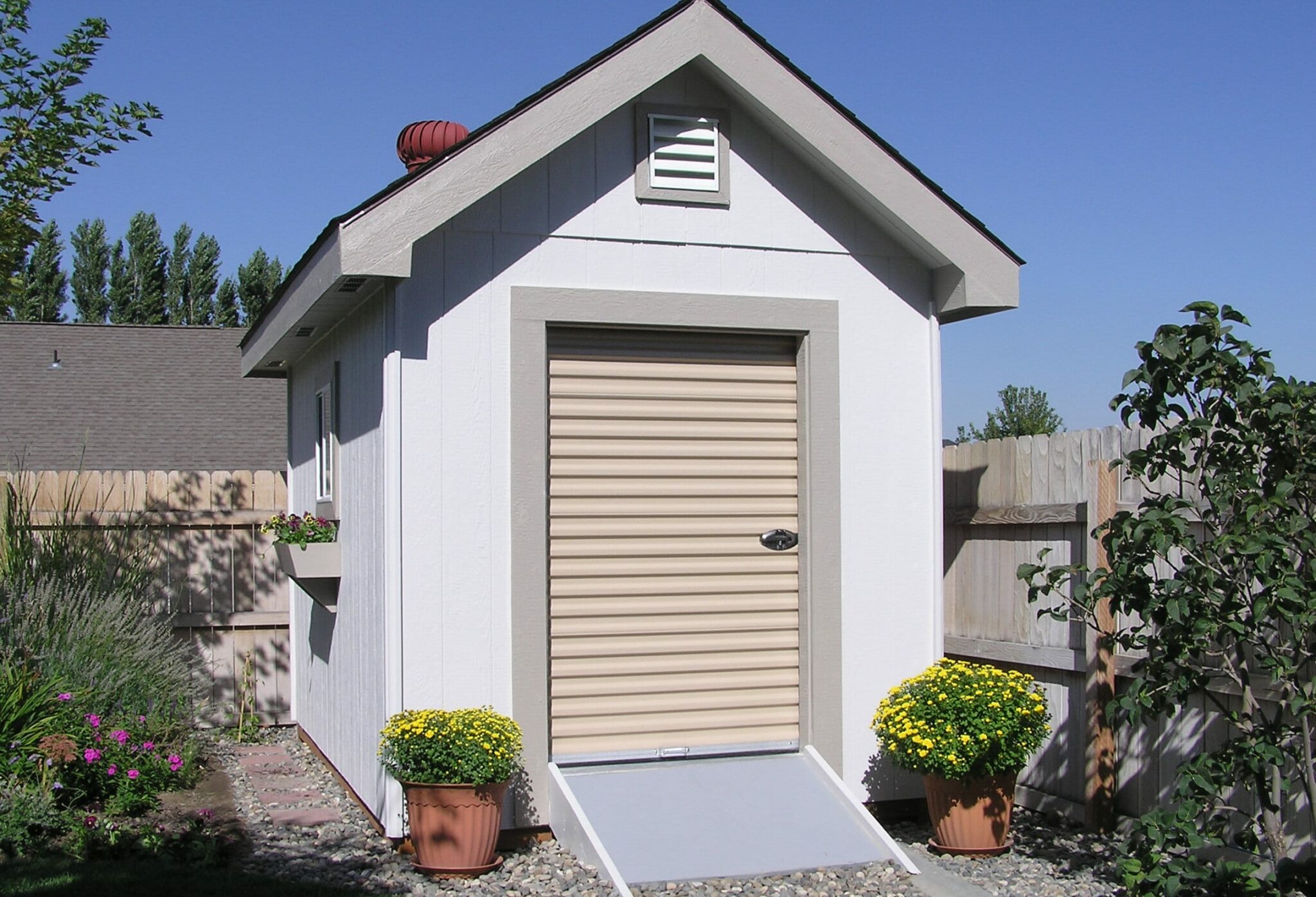 Trac-Rite | Residential Roll Up Doors